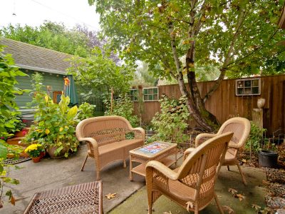 Gradini amenajate cu stil: +152 poze, idei de decoratiuni | Homelux