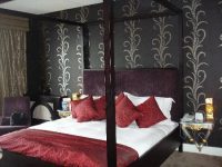 Tapet dormitor: +100 poze si idei + ghid de alegere | Homelux