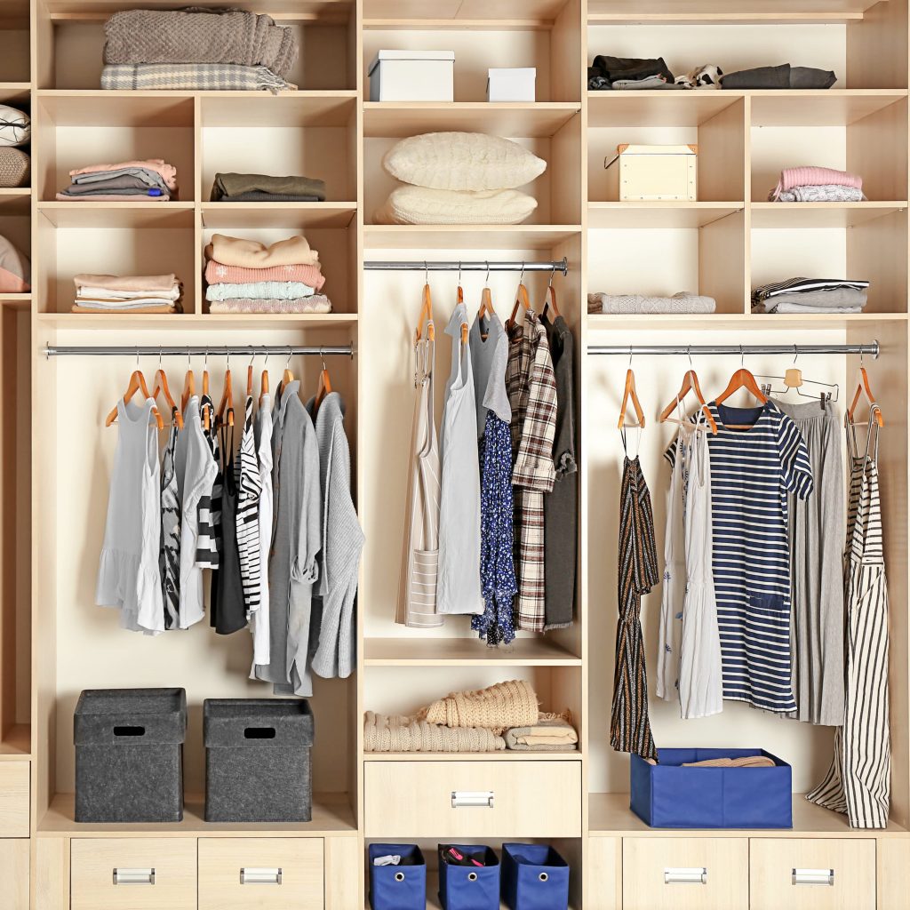 Compartimentarea dressing-ului: Idei si sfaturi practice de la Homelux