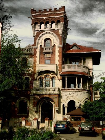 Stilul NeoRomanesc: Modele de Case (Proiecte) - Arhitectura Homelux