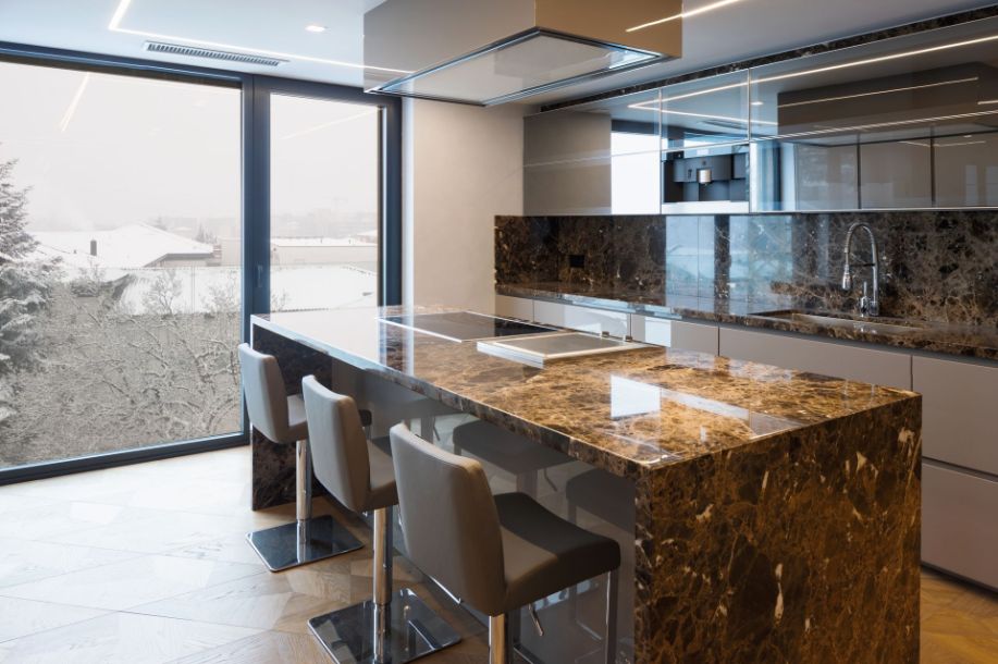 Insula de bucatarie – SFATURI si IDEI UTILE de la Homelux!