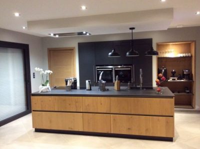 Bucatarii open space practice si moderne - IDEI decorative de la Homelux